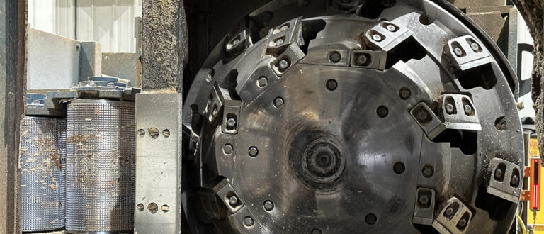 Chipping canters | Comact